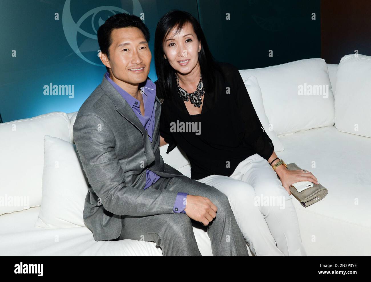 Actor Daniel Dae Kim and wife Mia attend "The Divergent Series ...