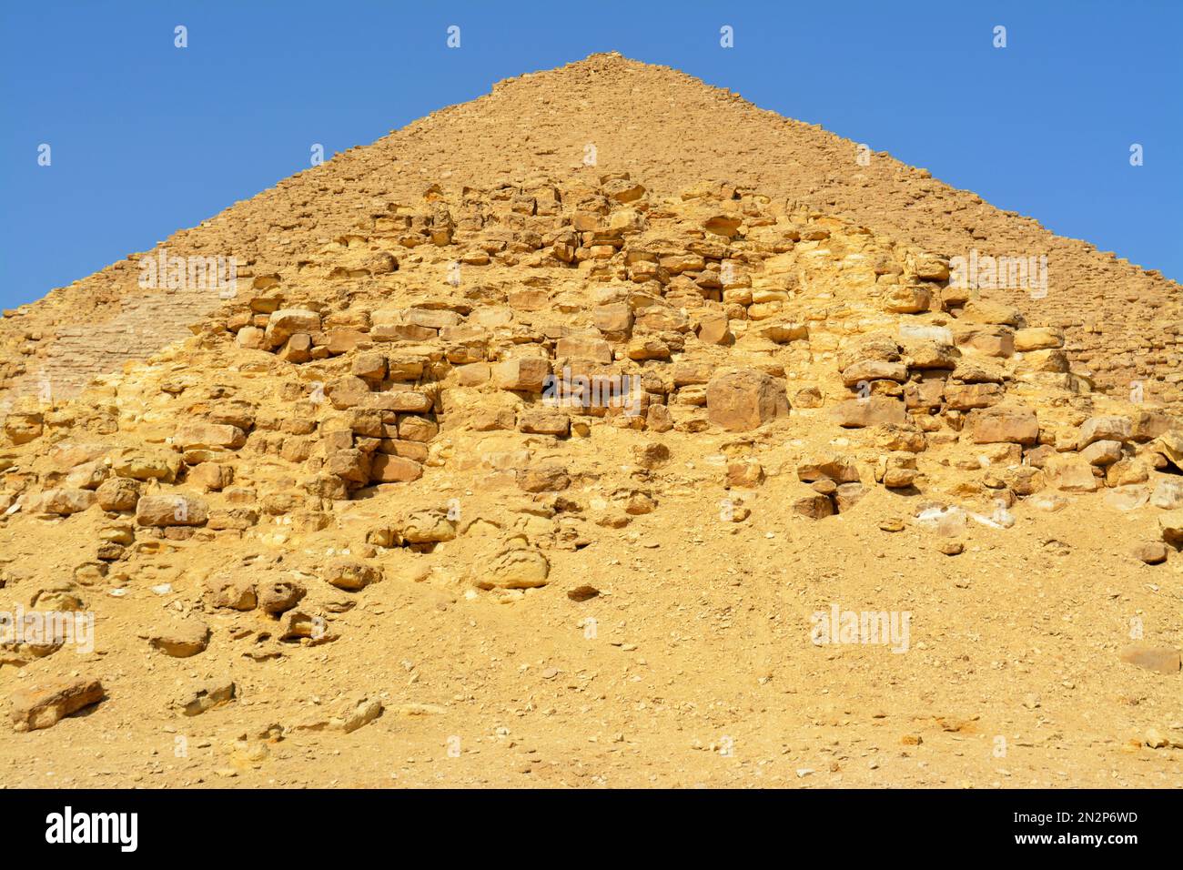 The satellite and the bent pyramids, Satellite one is located 55 meters ...