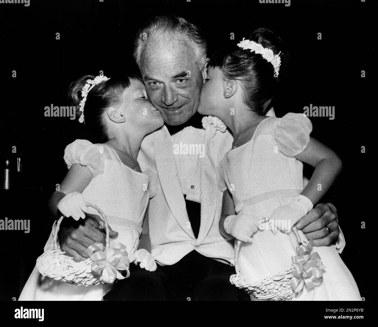 Republican presidential candidate, Sen. Barry Goldwater, gets kisses ...