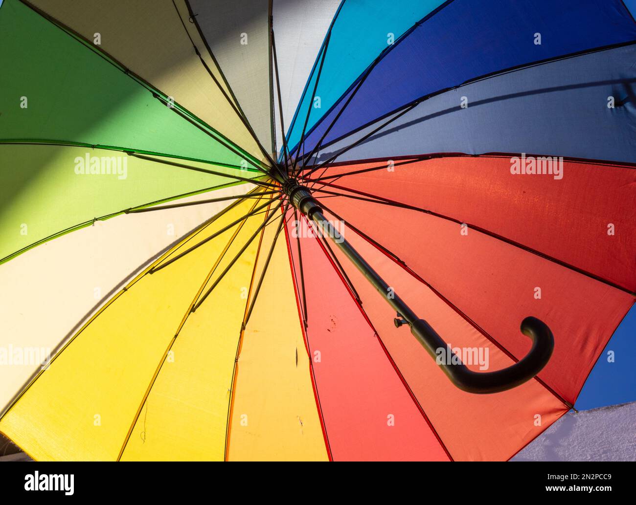 Umbrella patterns hi-res stock photography and images - Alamy