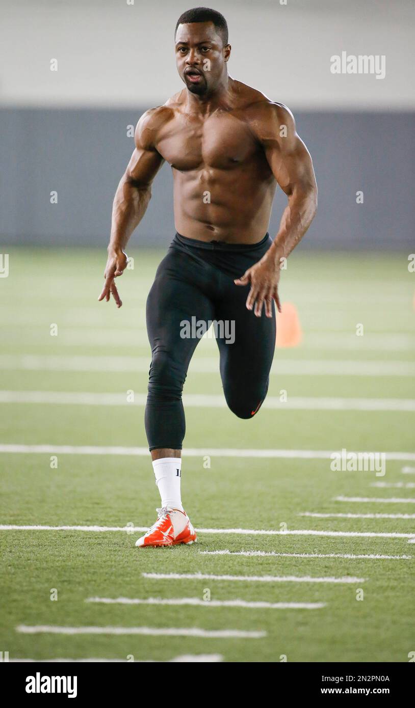 Cornerback Malcolm Marable runs the 40 yard dash during the Oregon ...