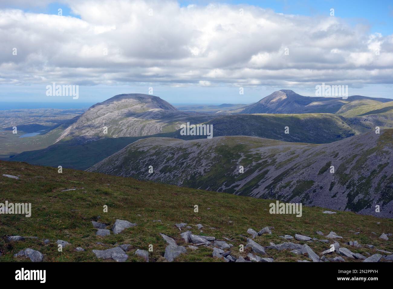 The Scottish Mountain Corbetts Arkle & Foinaven from near the Summit of ...