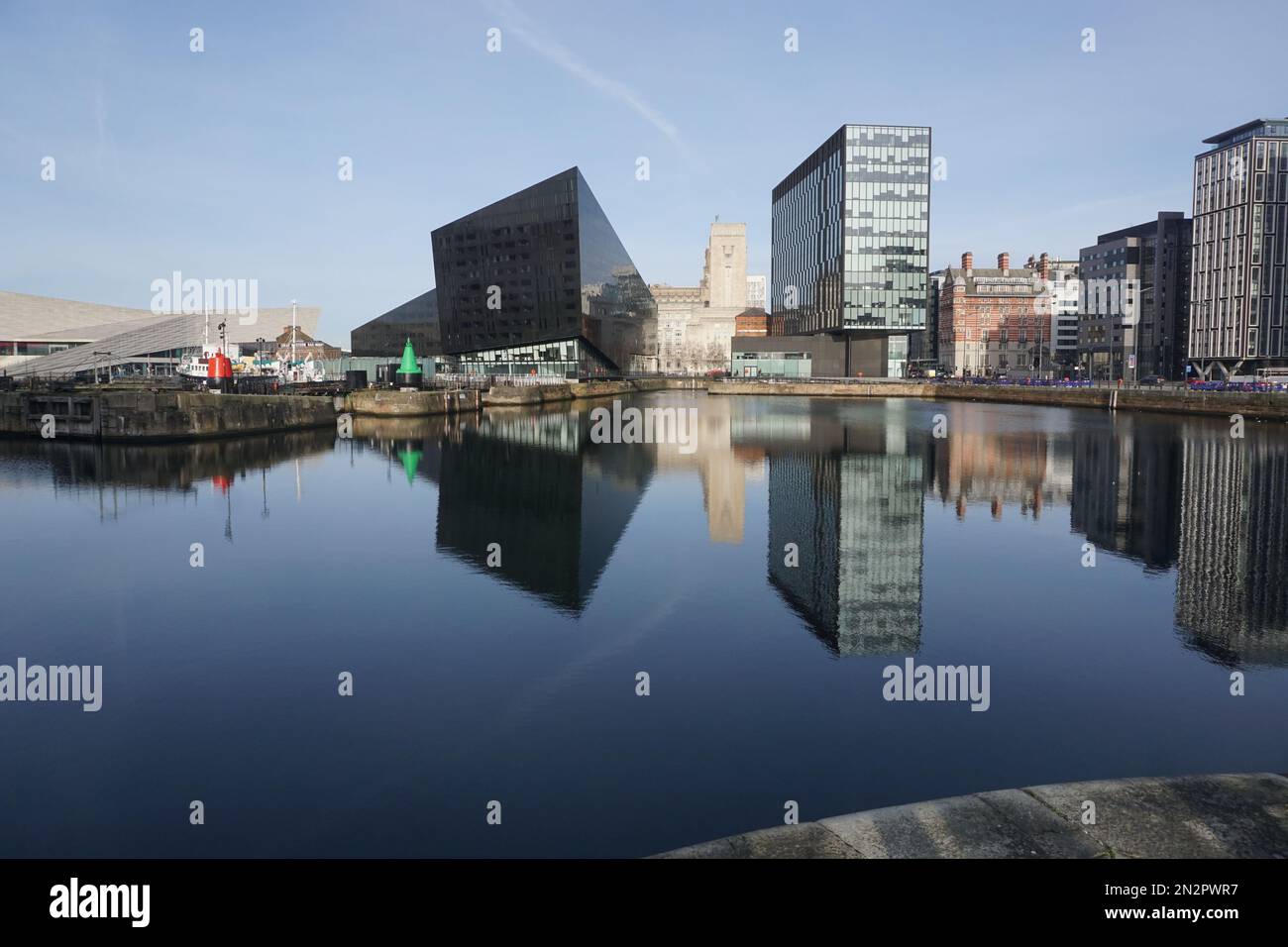 Liverpool Buildings and Reflections in Water Stock Photo - Alamy