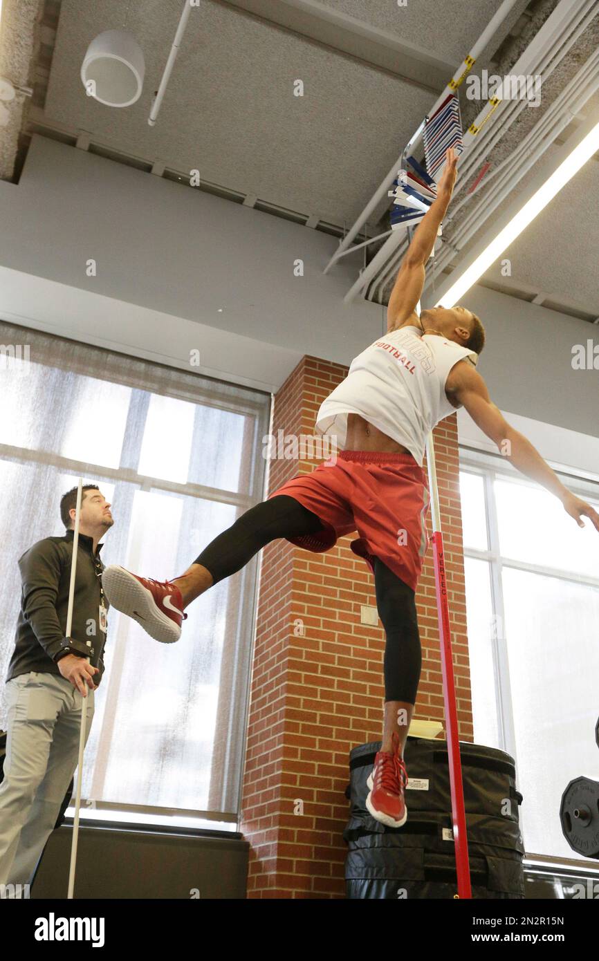 CORRECTS SPELLING TO MYERS, NOT MEYERS - Wide receiver Isiah Myers ...