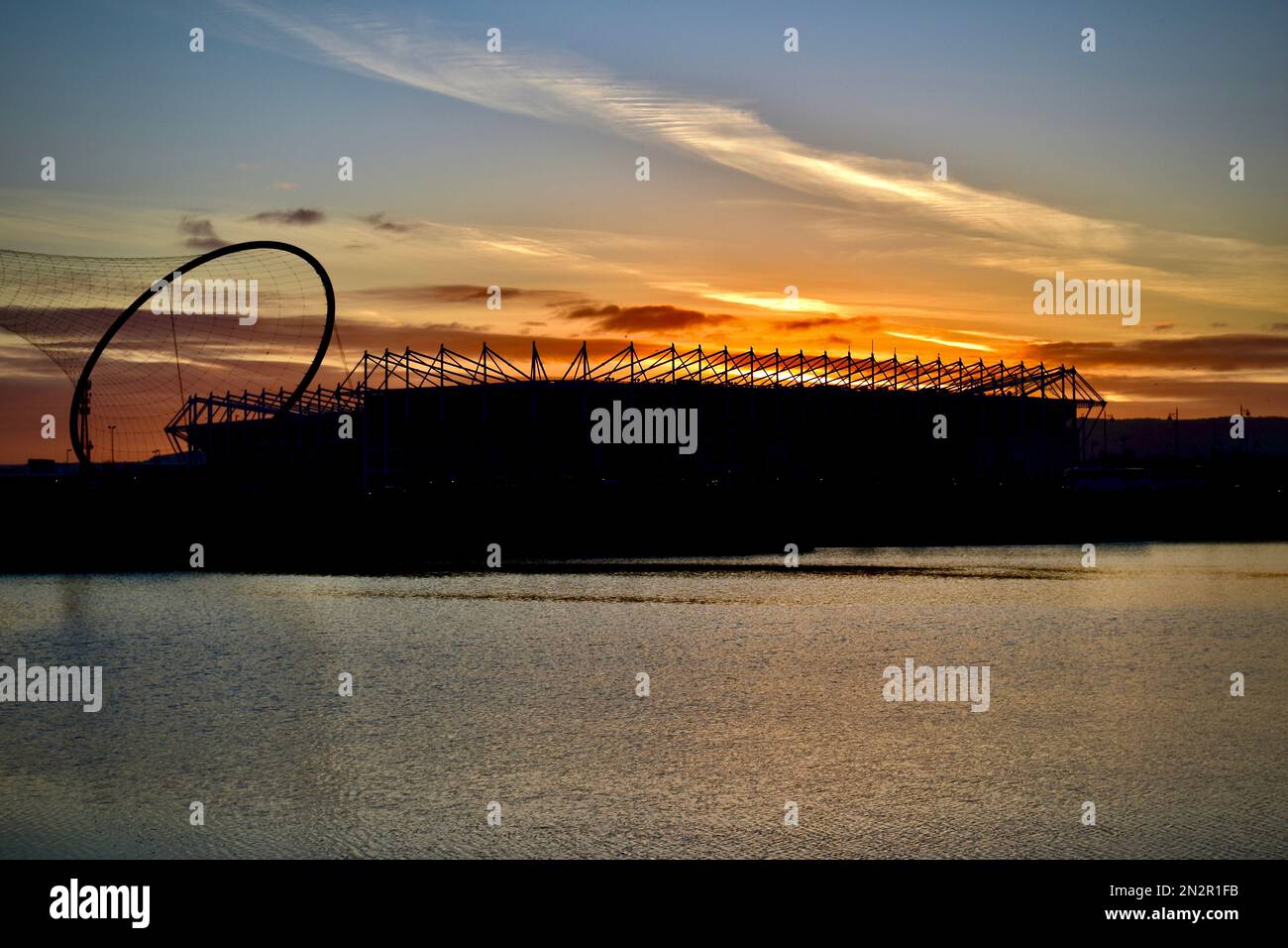 Middlesbrough, UK. 07 Feb 2023. Clear skies and low temperatures ...