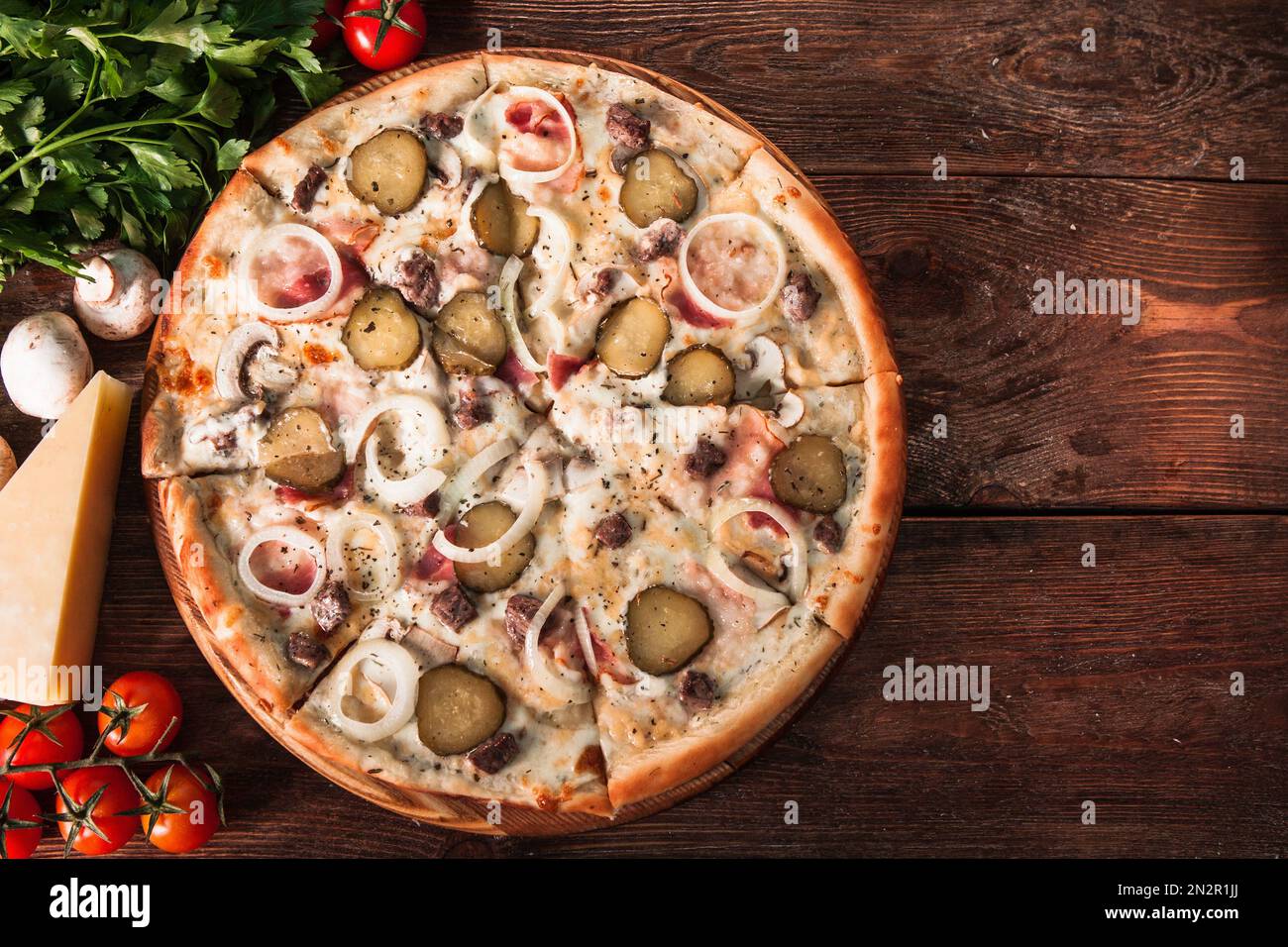 Appetizing italian pizza. Fast food background Stock Photo - Alamy
