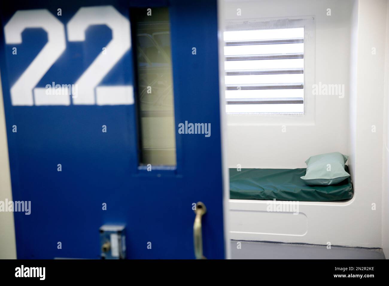A cell in an enhanced supervision housing unit on Rikers Island in New ...