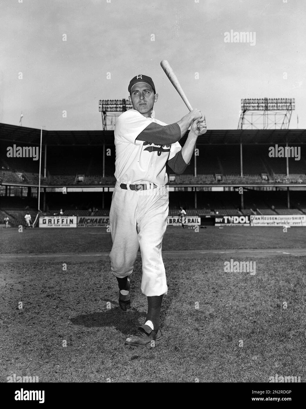 Brooklyn Dodgers infielder Gil Hodges is shown in posed action in New ...