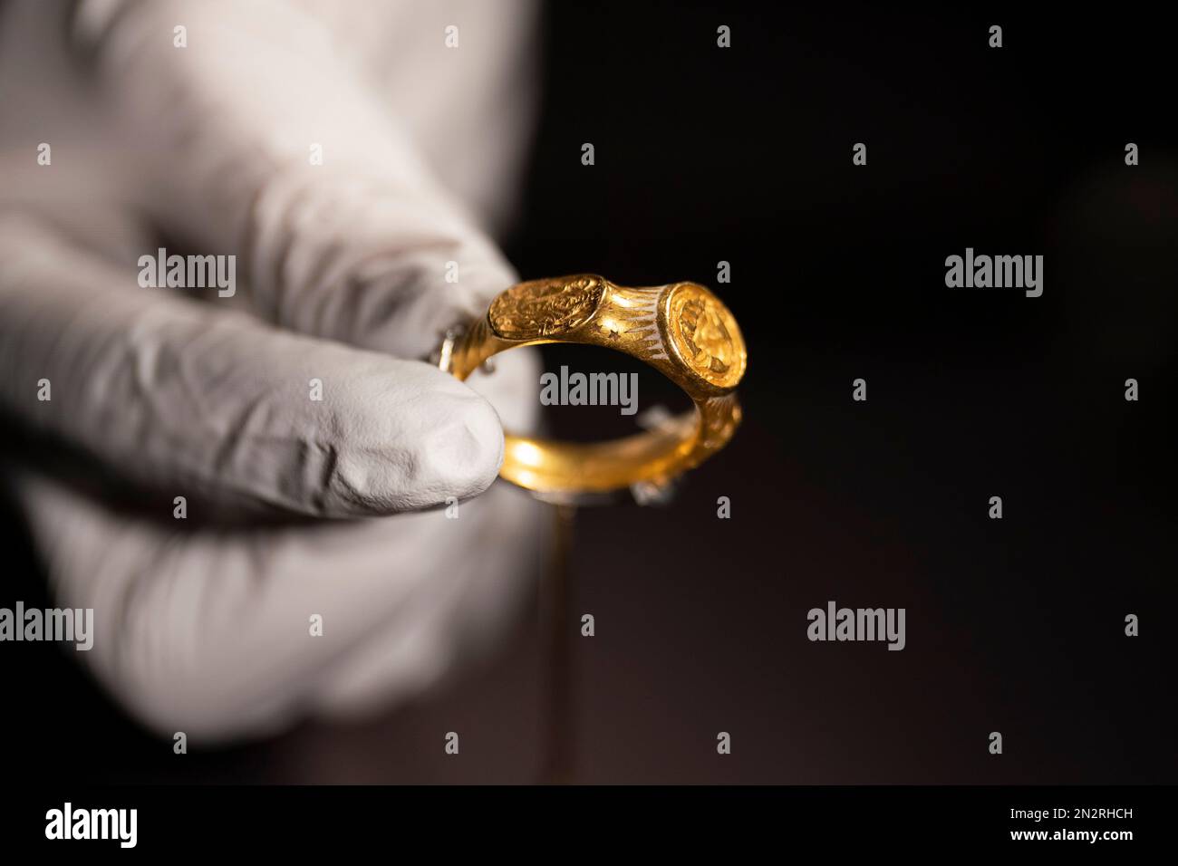 A rare Tudor gold signet ring, thought to have belonged to the Boleyn ...
