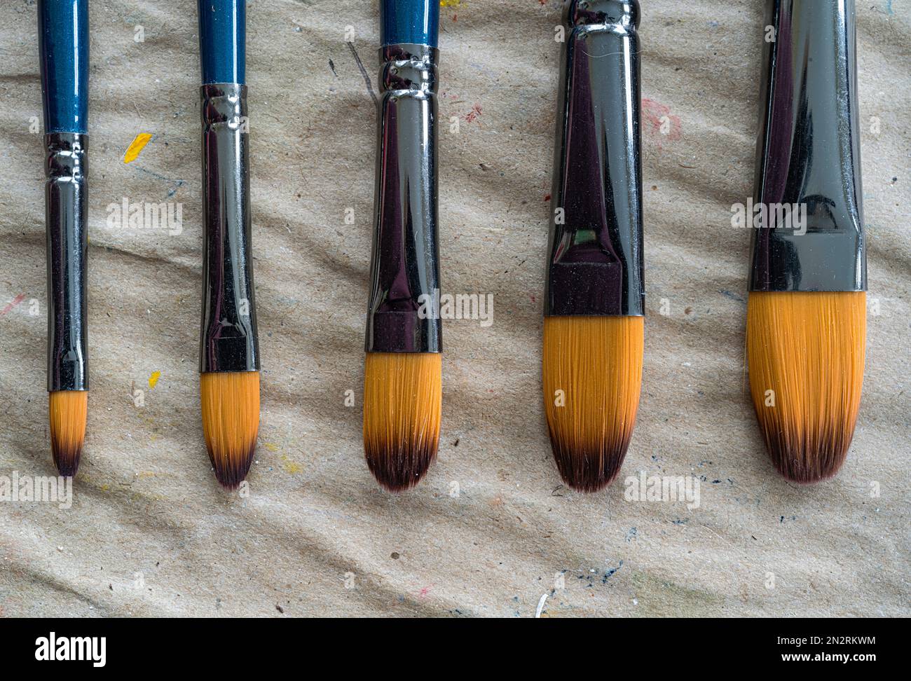 Clean painter brushes hi-res stock photography and images - Alamy