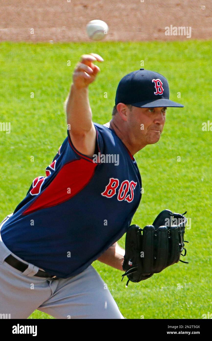 Boston Red Sox relief pitcher Steven Wright throws during the first ...