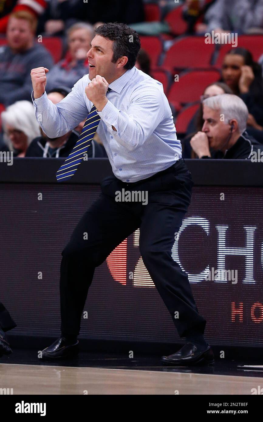 LOUISVILLE, KY - FEBRUARY 01: Georgia Tech Yellow Jackets head coach ...