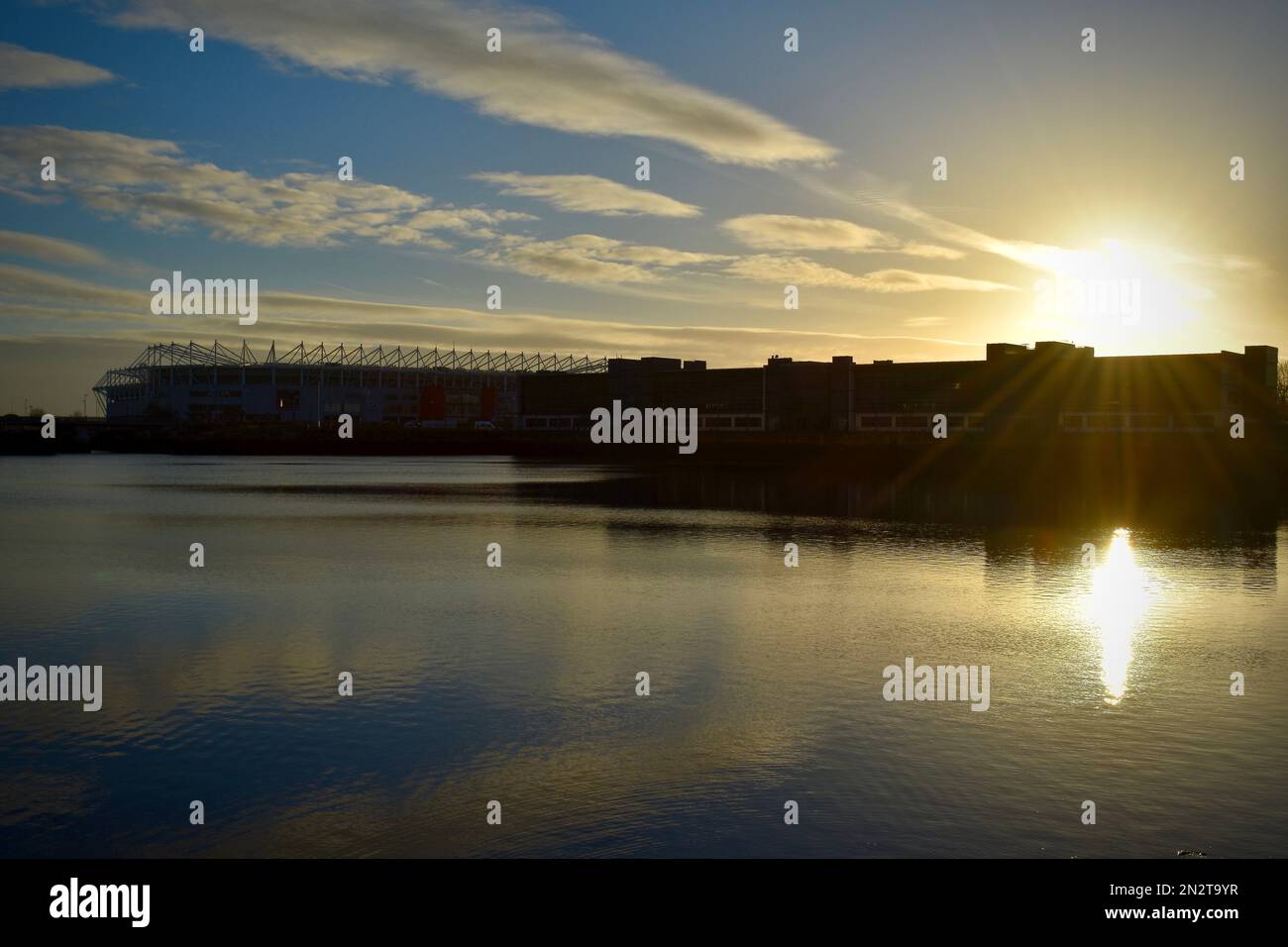 Middlesbrough, UK. 07 Feb 2023. Clear skies and low temperatures ...
