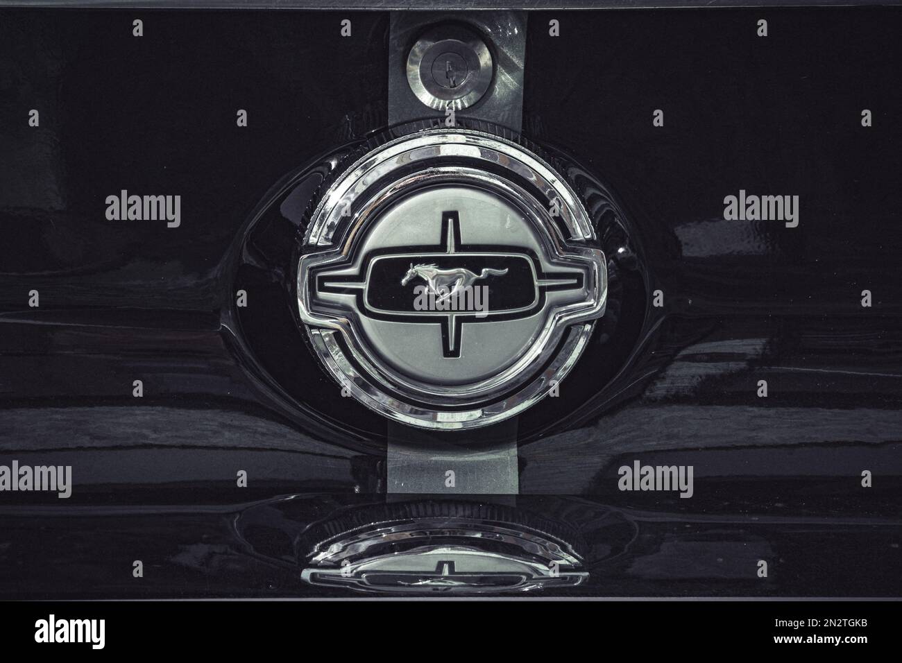 American retro muscle car hi-res stock photography and images - Alamy