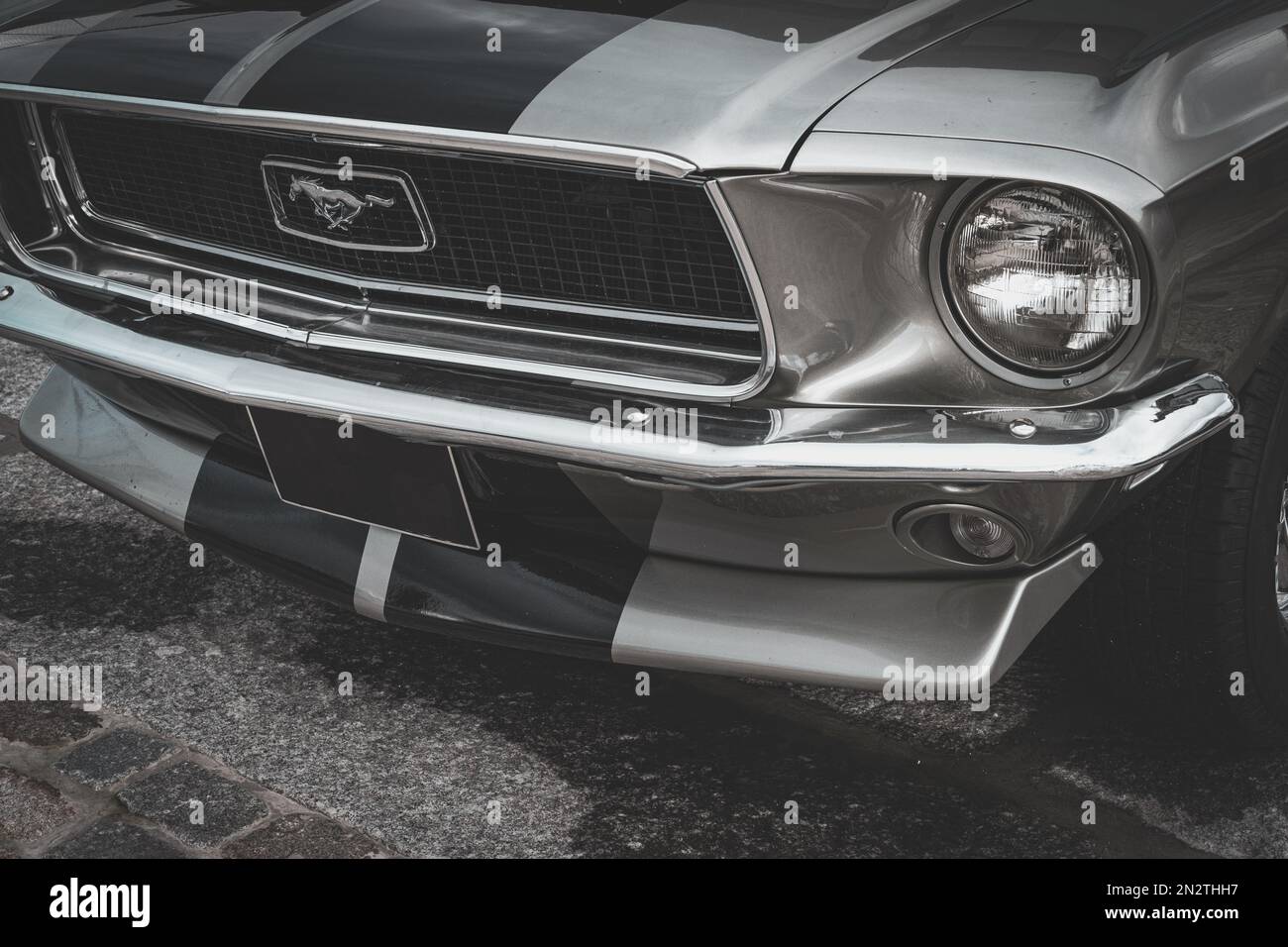 Mustang Muscle Car Stock Photo - Alamy