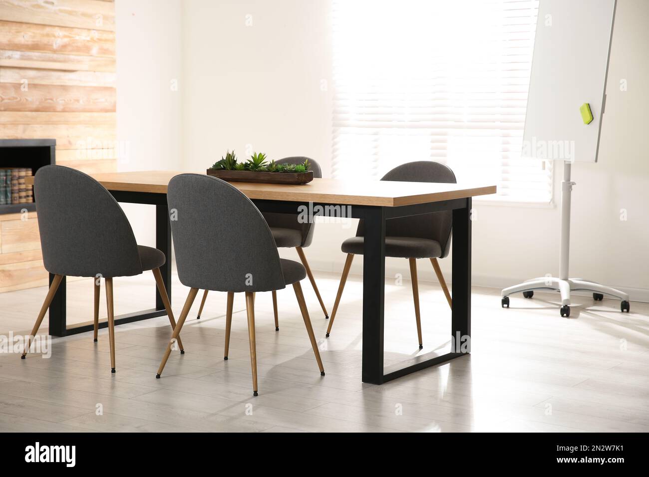 Modern meeting room interior with large table and chairs Stock Photo ...