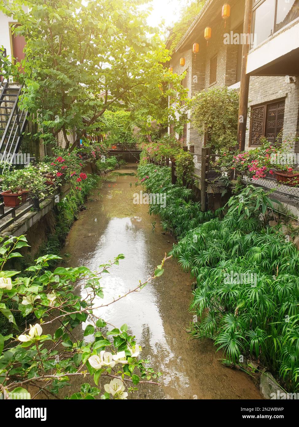 Chinese channel hi-res stock photography and images - Alamy