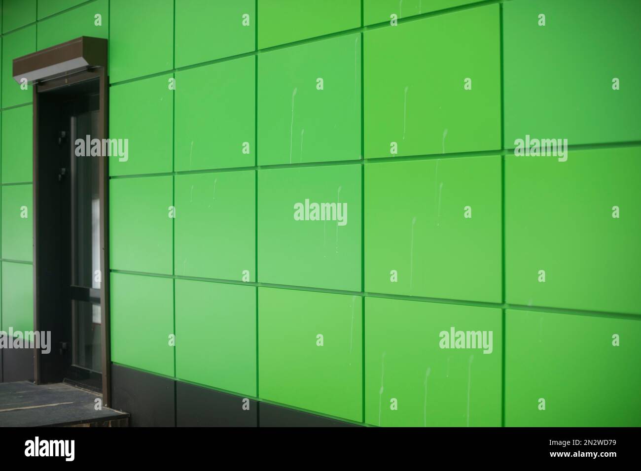 Green building. One-storey office. Paneling. Architecture details Stock ...