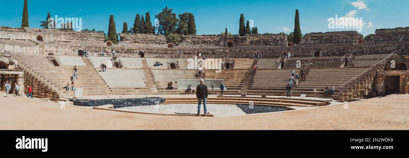 Amphitheatre of Mérida Stock Photo - Alamy