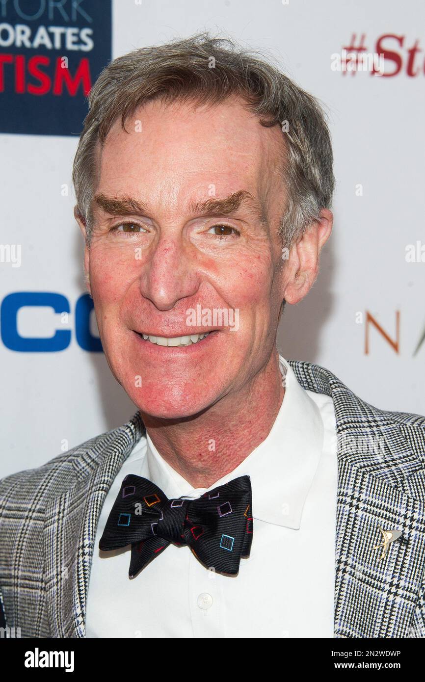 Bill Nye attends Comedy Central's "Night of Too Many Stars: America ...
