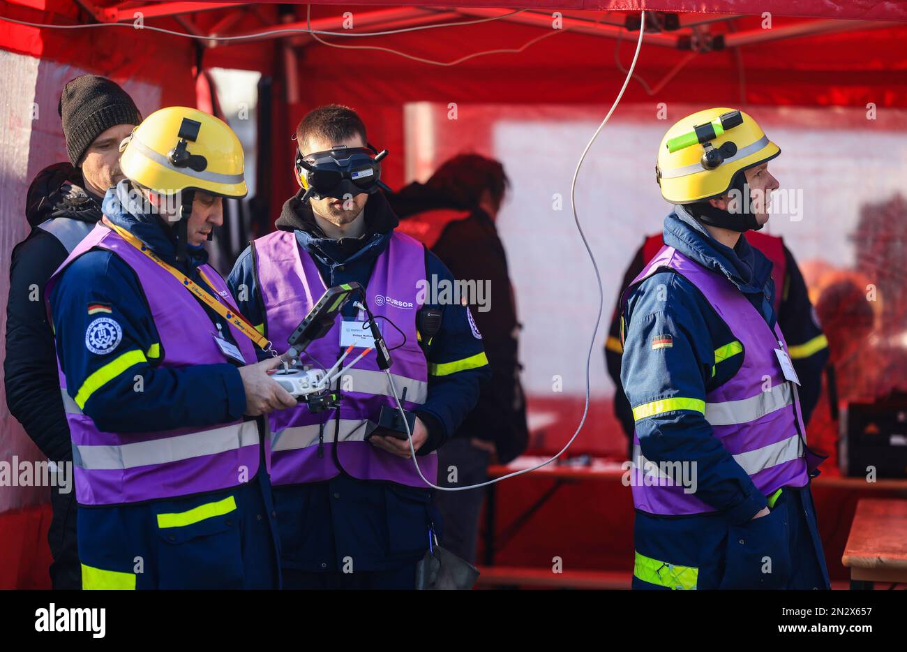 Wesel, Germany. 07th Feb, 2023. Employees of the German Federal Agency ...