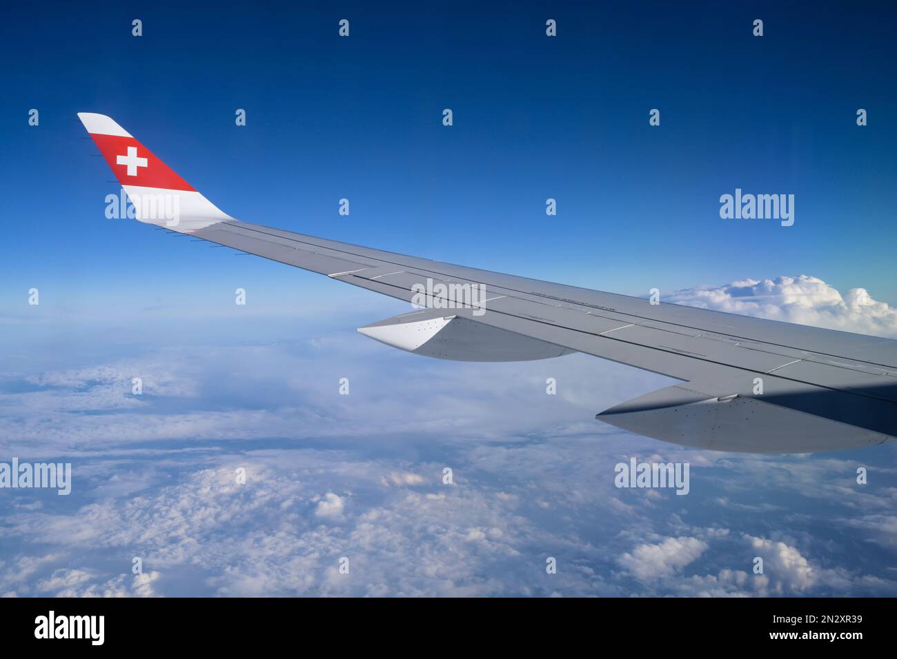 Swiss international air lines logo hi-res stock photography and images ...