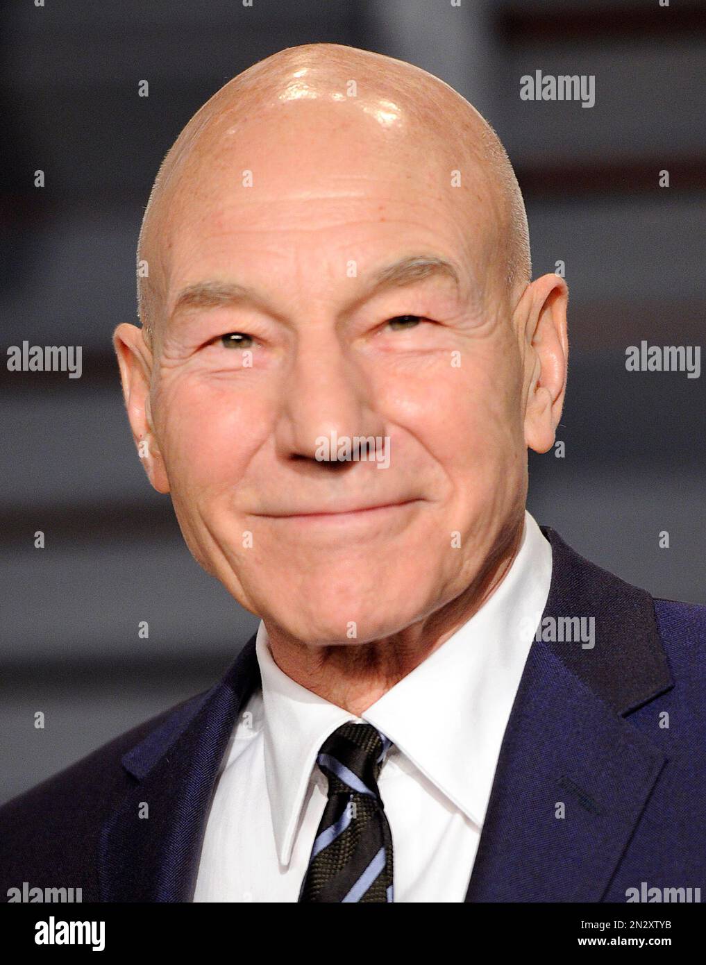 Patrick Stewart arrives at the 2015 Vanity Fair Oscar Party on Sunday, Feb. 22, 2015, in Beverly ...