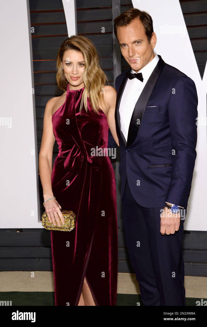 Arielle Vandenberg, left, and Will Arnett arrive at the 2015 Vanity ...