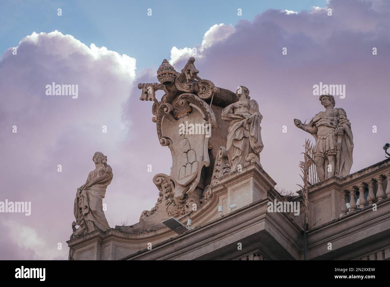 Monumental st peters basilica hi-res stock photography and images - Alamy