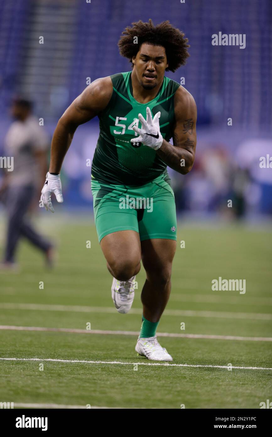 USC defensive lineman Leonard Williams runs a drill at the NFL football ...
