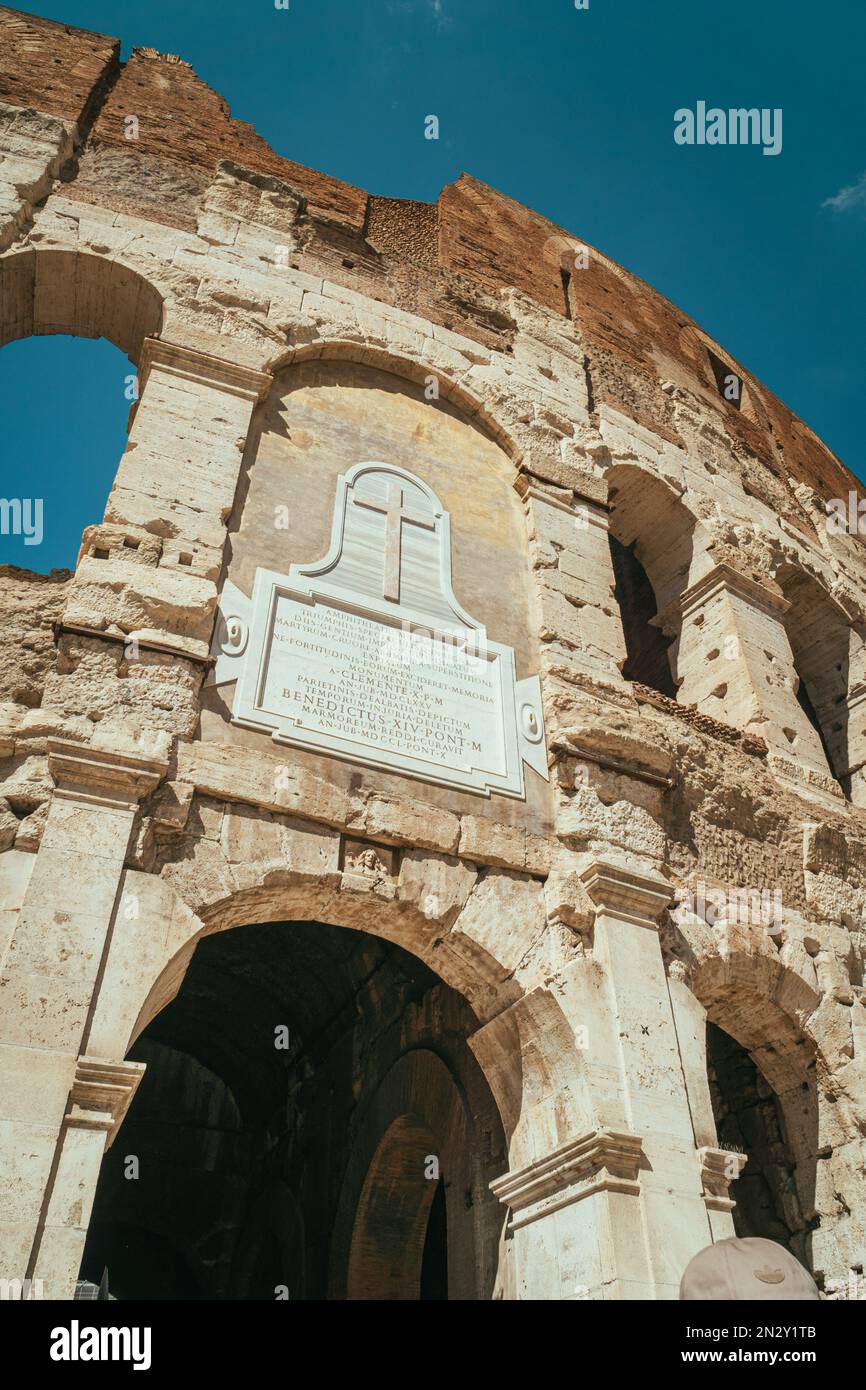 Rome Colosseum Outside Details Stock Photo - Alamy