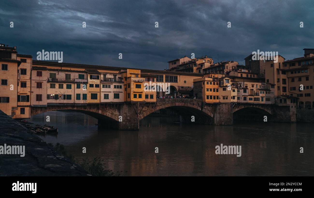 Florence Sunset by the River (Ponte Vecchio Stock Photo - Alamy