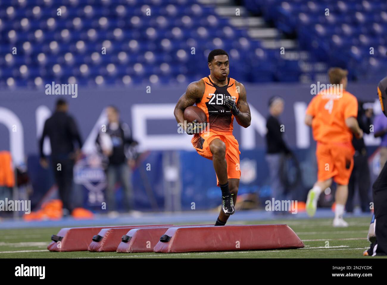 Missouri running back Marcus Murphy runs a drill at the NFL football ...