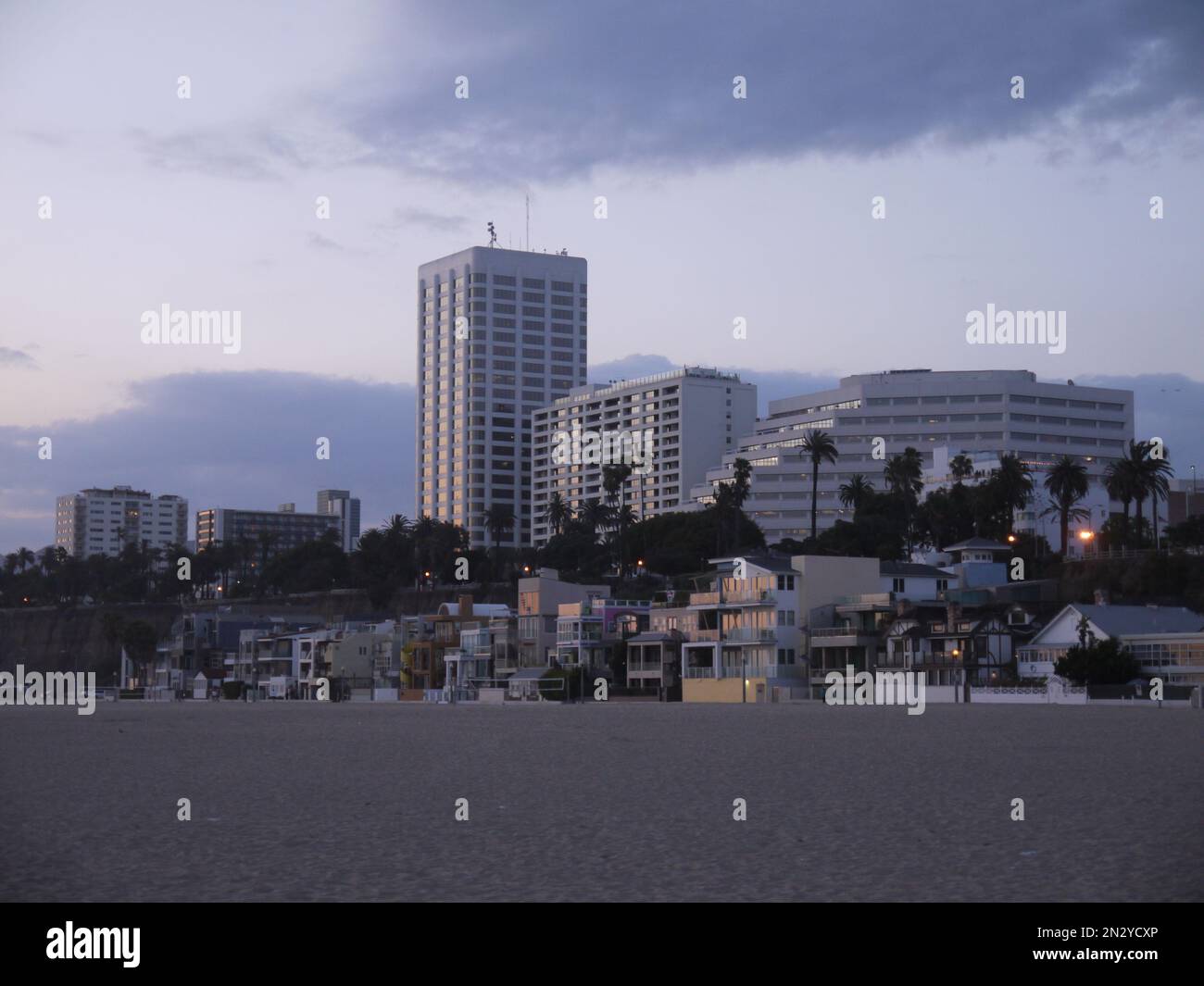 Sant Monica skyline at twilight, seen from Santa Monica Beach Stock ...