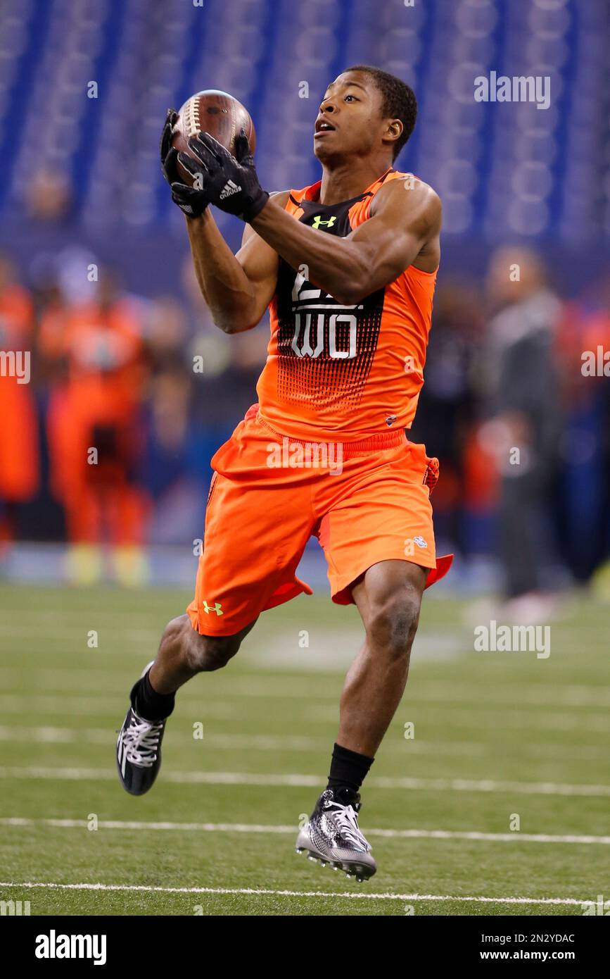 Kansas State wide receiver Tyler Lockett runs a drill at the NFL ...