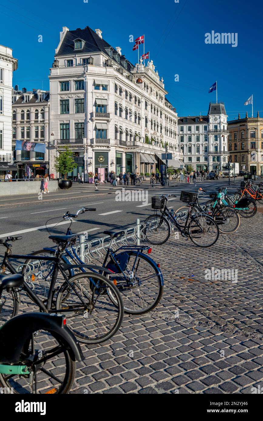 English heritage hotel hi-res stock photography and images - Alamy
