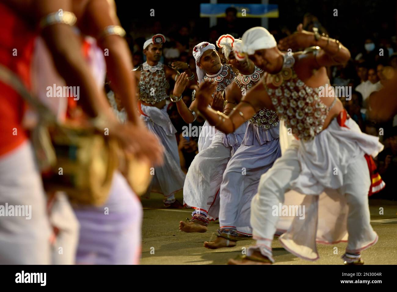 Sri Lanka Traditional Dancers performs during the annual Navam Maha ...
