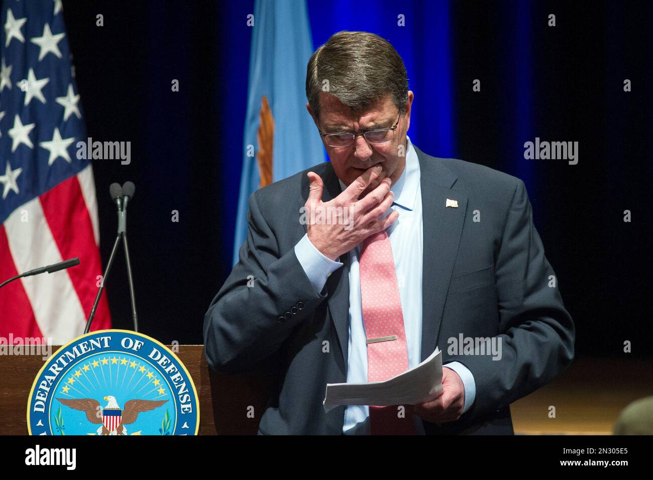 Defense Secretary Ash Carter pauses during an all staff meeting at the ...