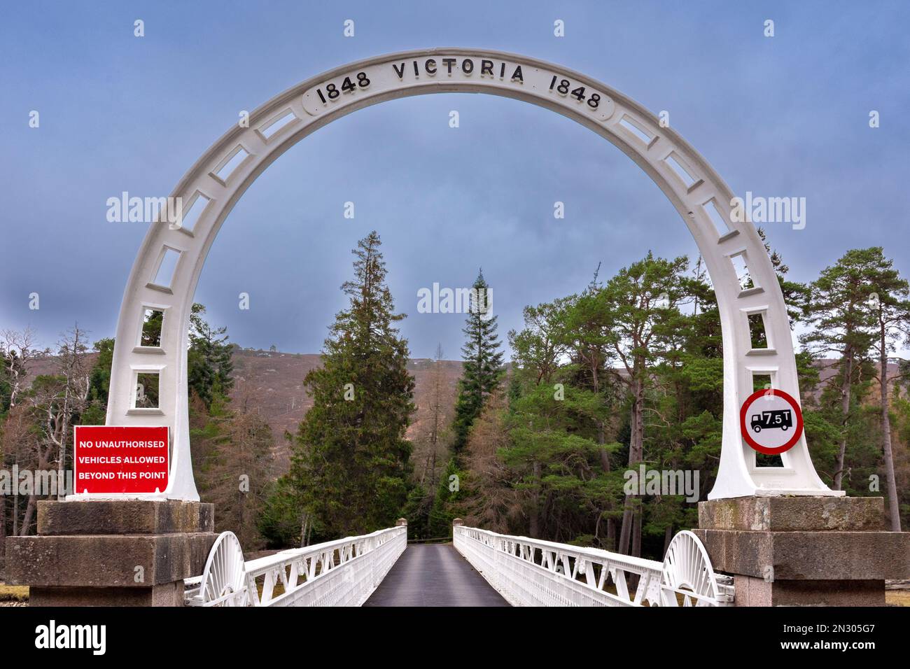 Victoria Bridge the white bridge over the River Dee at Mar Lodge and ...