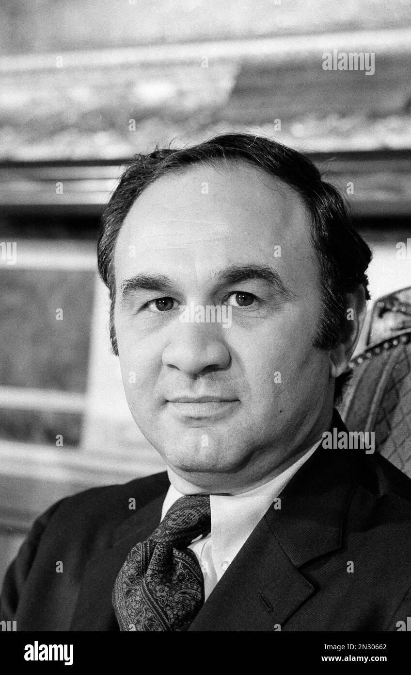 New York City's new investigation commissioner, Nicholas Scoppetta, is ...