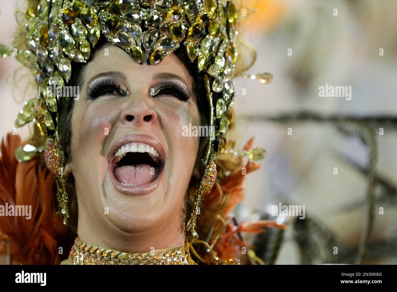 Brazilian actress Claudia Raia from the Beija Flor samba school, sings ...