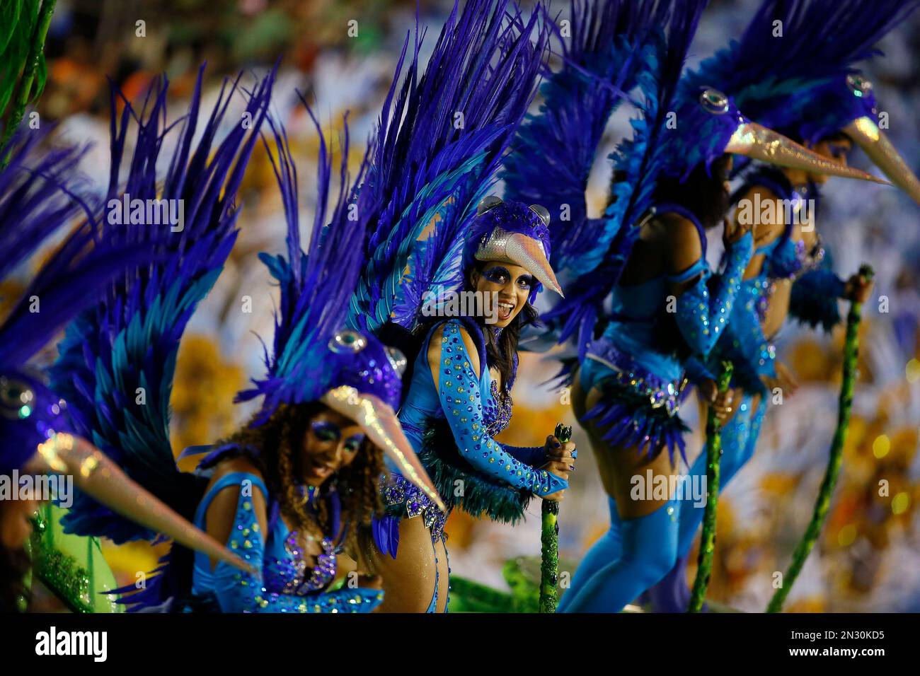 Performers from the Portela samba school parade during Carnival ...