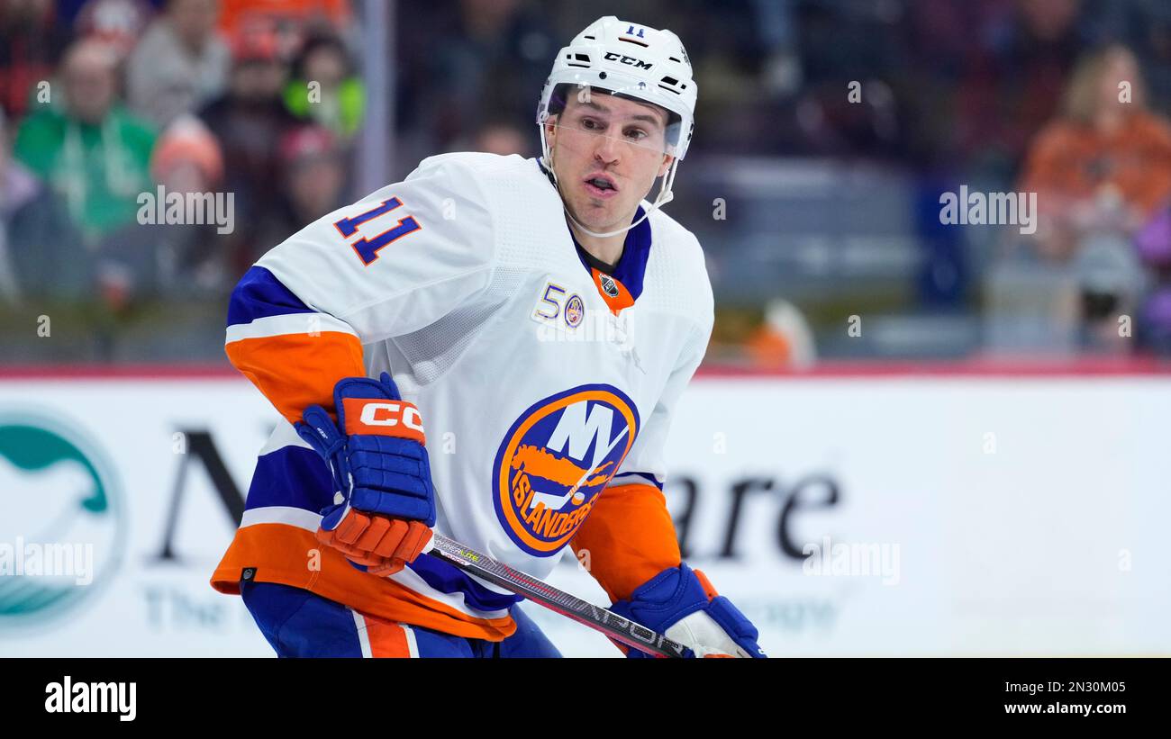 New York Islanders' Zach Parise plays during an NHL hockey game, Monday ...