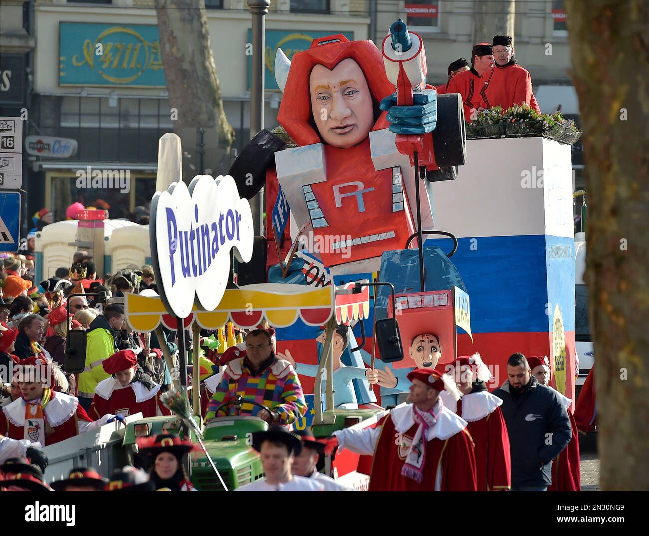A carnival float depicts Russia's president Putin as a robot out of ...