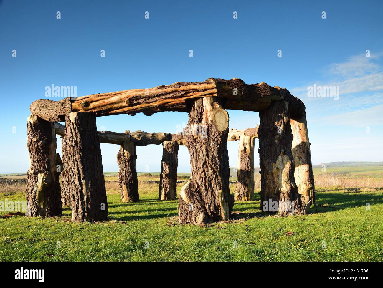 Woodhenge in Dorset is the caricature of the famous Stonehenge Stock ...