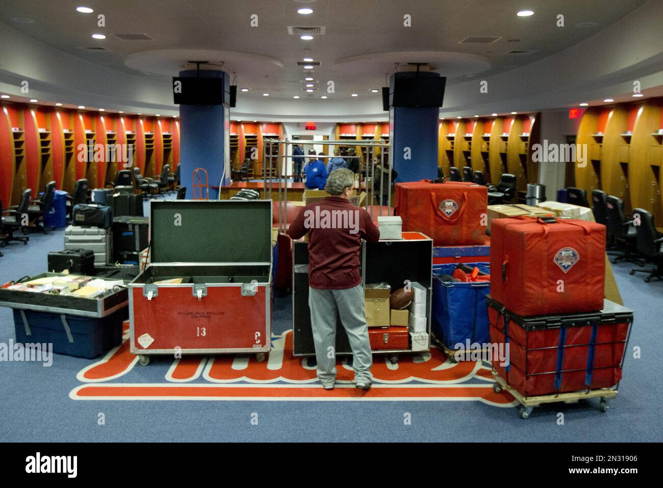 Equipment manager Dan O'Rourke packs up Philadelphia Phillies equipment ...