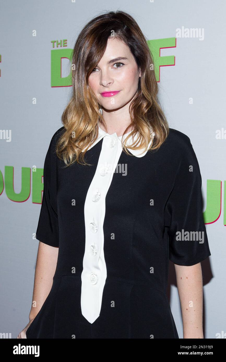Kelly Oxford arrives at the Los Angeles Fan Screening of "THE DUFF" on ...