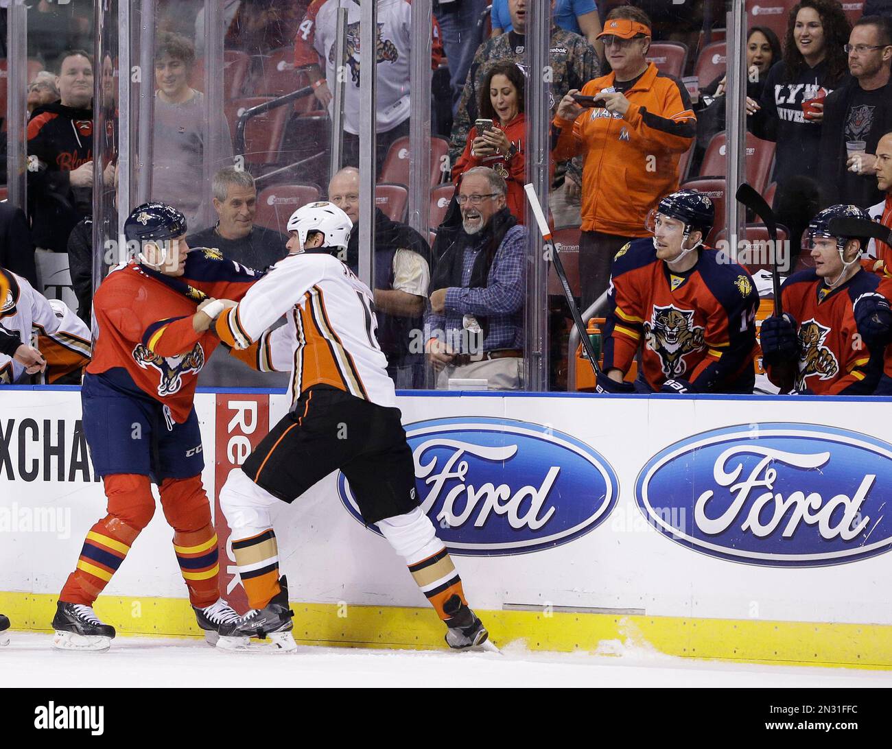 Florida Panthers right wing Shawn Thornton, left, and Anaheim Ducks ...