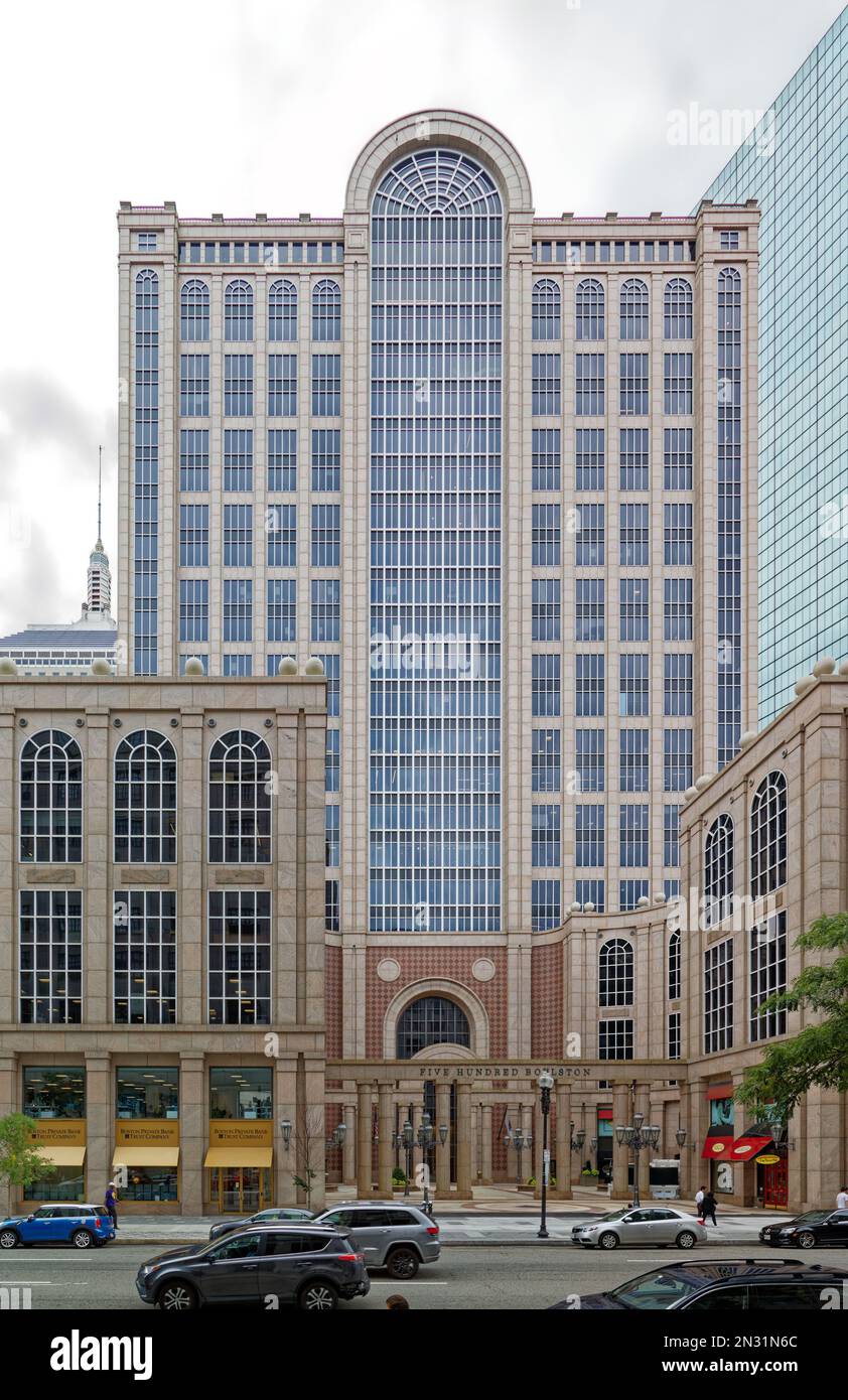 Boston Back Bay: 500 Boylston Street – before the courtyard renovation ...