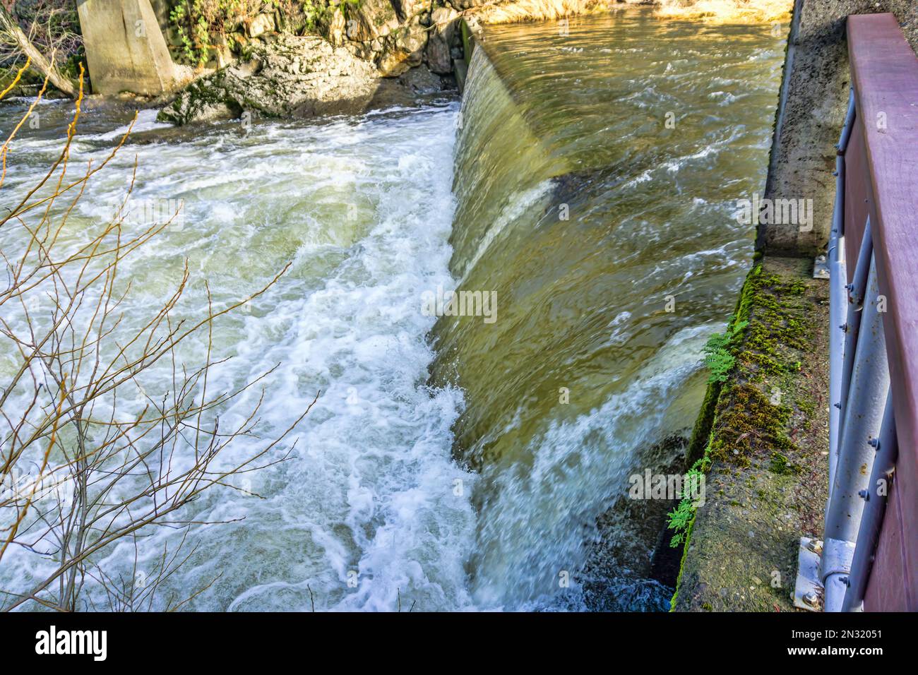 Cascading water details hi-res stock photography and images - Alamy
